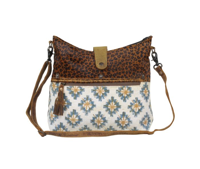 Bounce Back Shoulder Bag | The Red TeePee